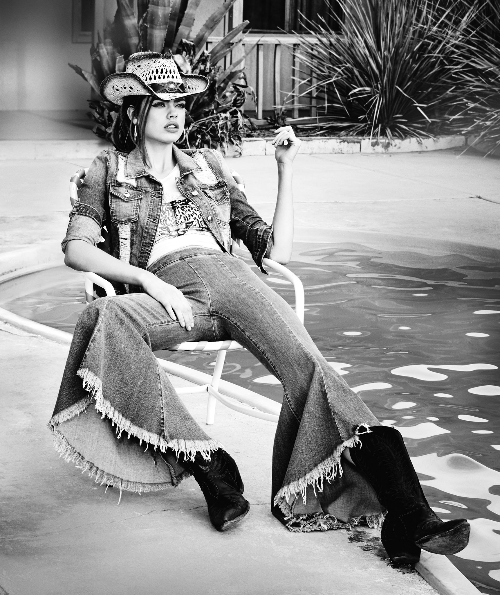 Dress like a free spirit from the ’60s with this new denim collection ...