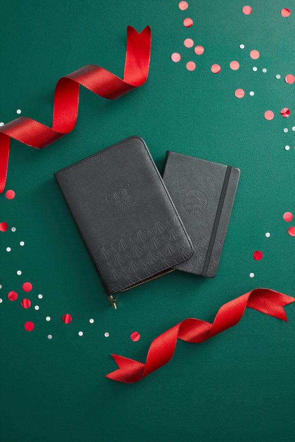 Starbucks unveils never-before-seen merch for its 2022 planner ...