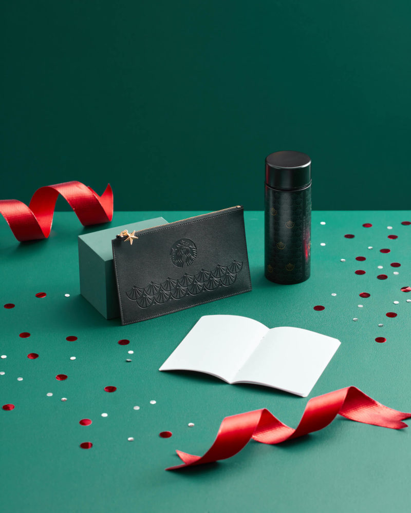 Starbucks unveils never-before-seen merch for its 2022 planner ...